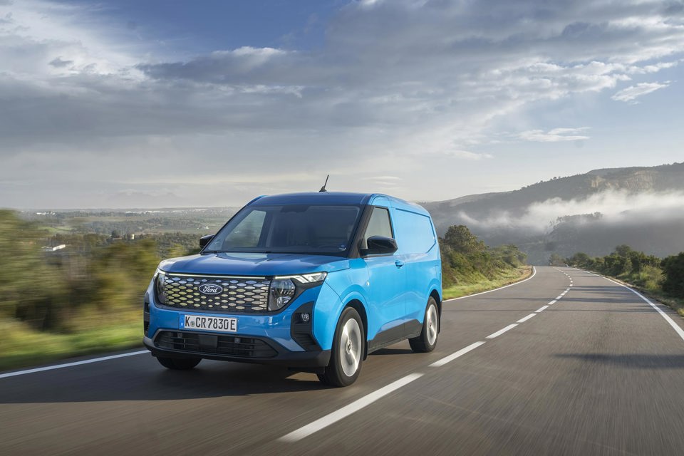 Battery upgrade boosts range for Ford E-Transit Courier | Van News